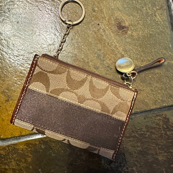 Coach | Accessories | Authentic Coach Keycoin Pouch | Poshmark